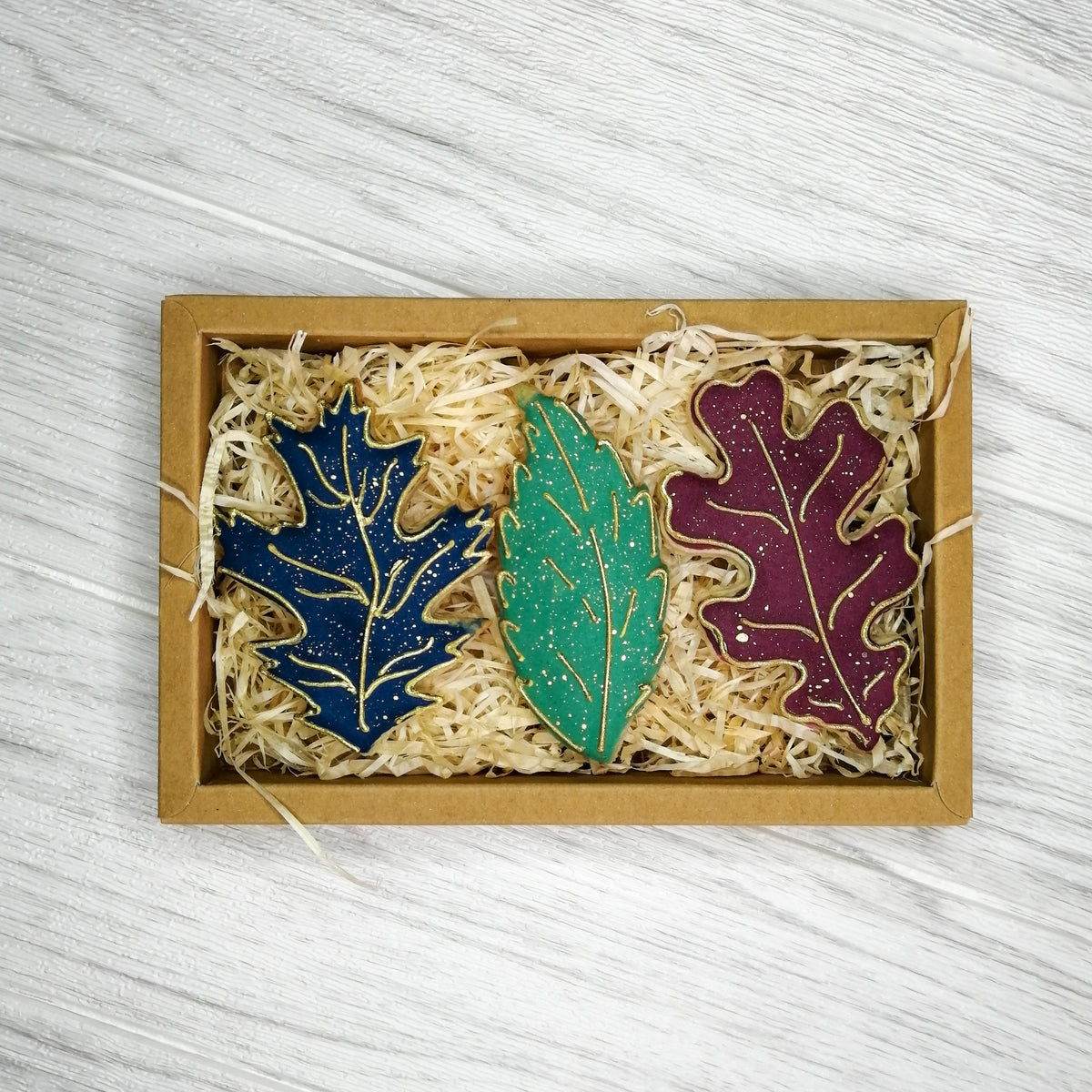 Oak Leaf Cutter – Iced