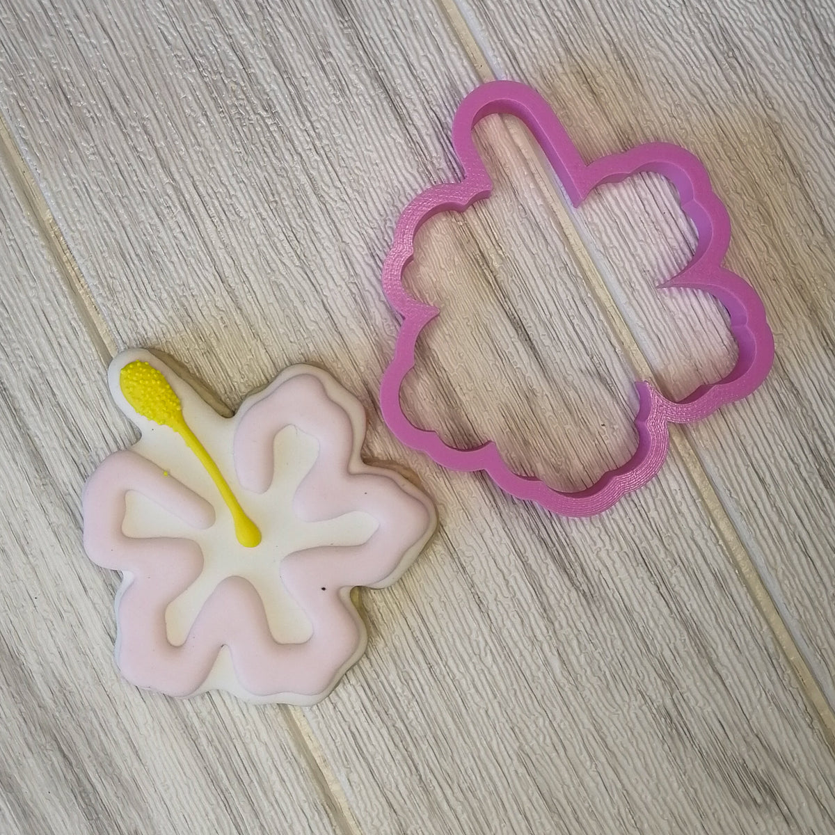 Hibiscus Flower Cutter – Iced