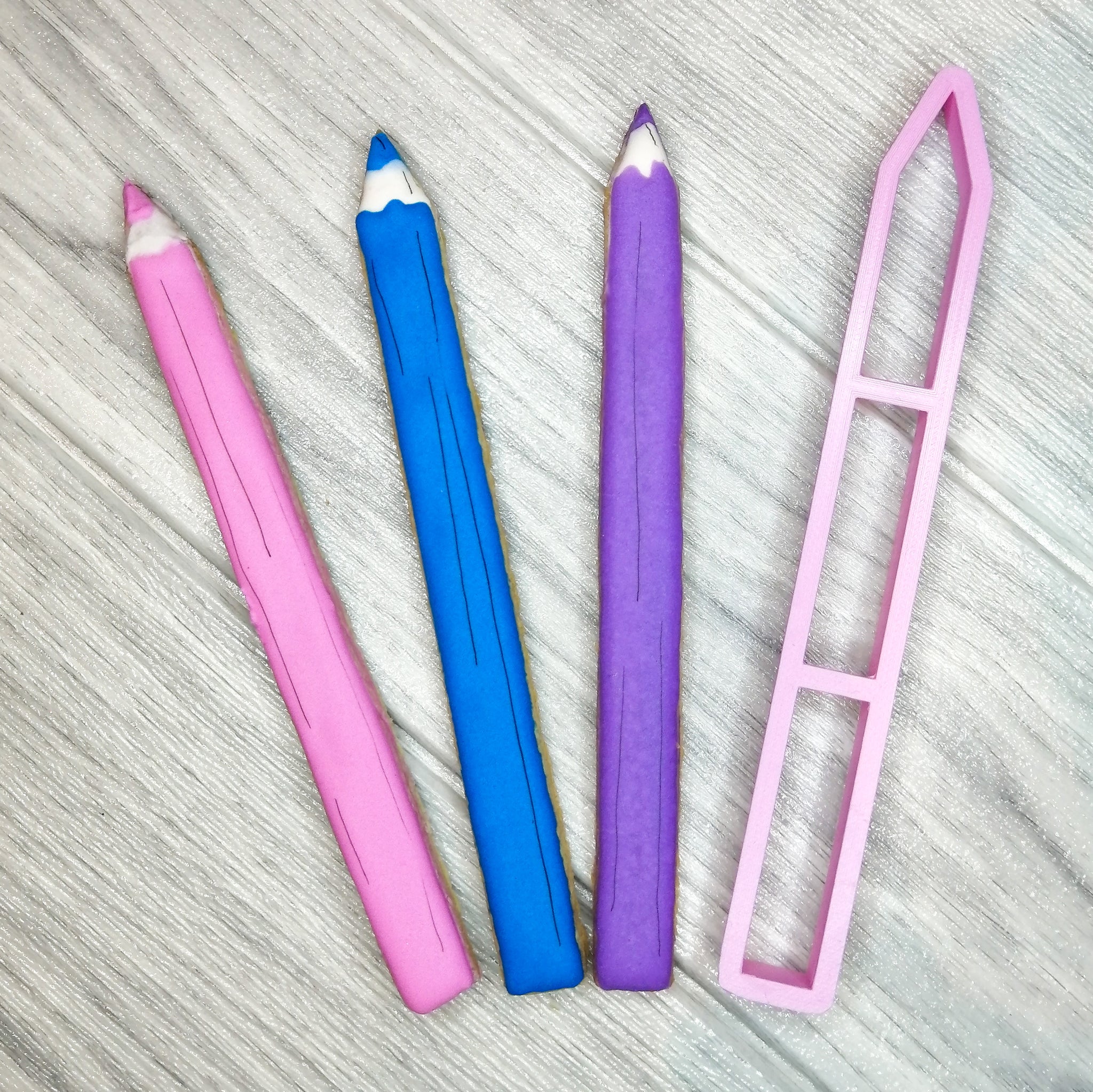 Skinny Pencil Cutter – Iced