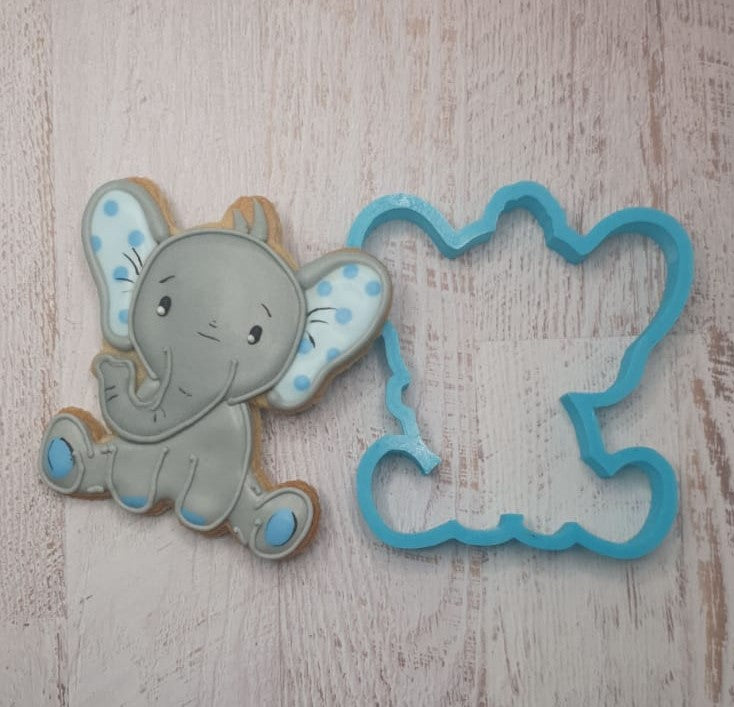 Sitting Elephant Cutter – Iced